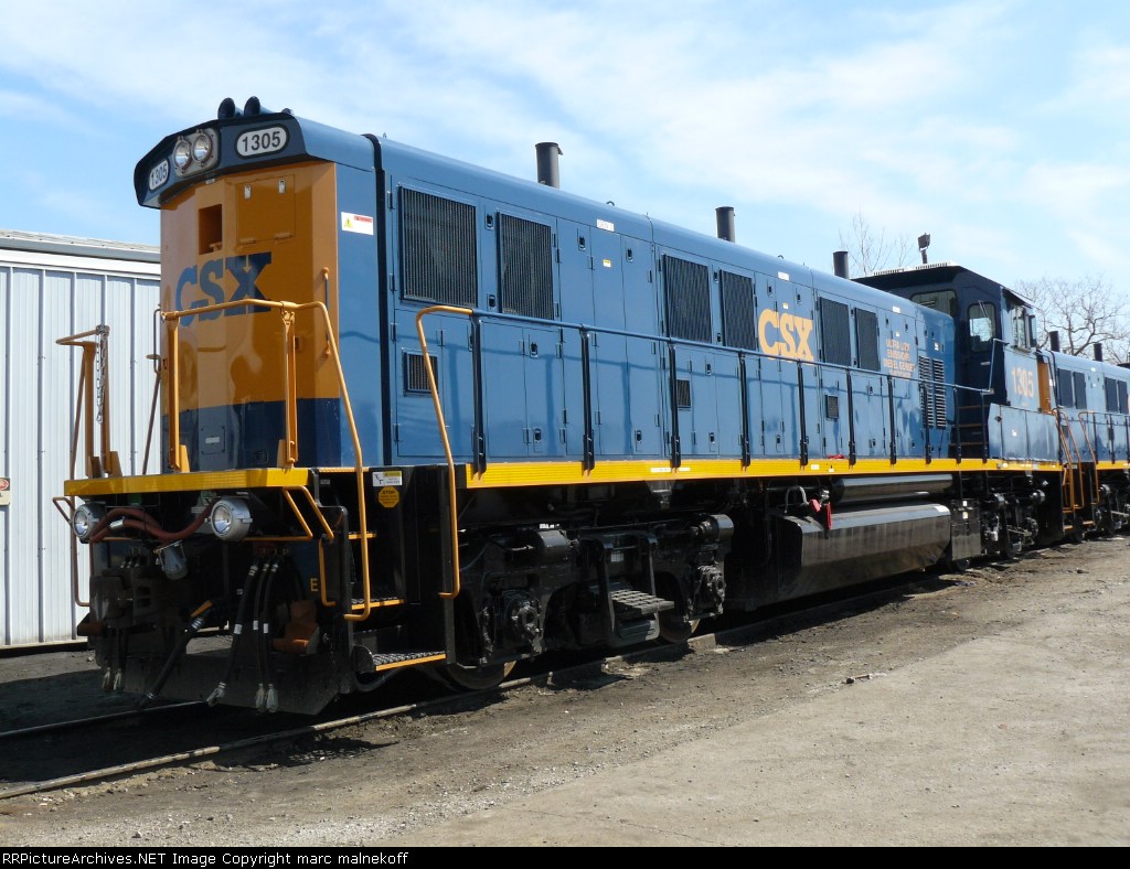 CSX 1305